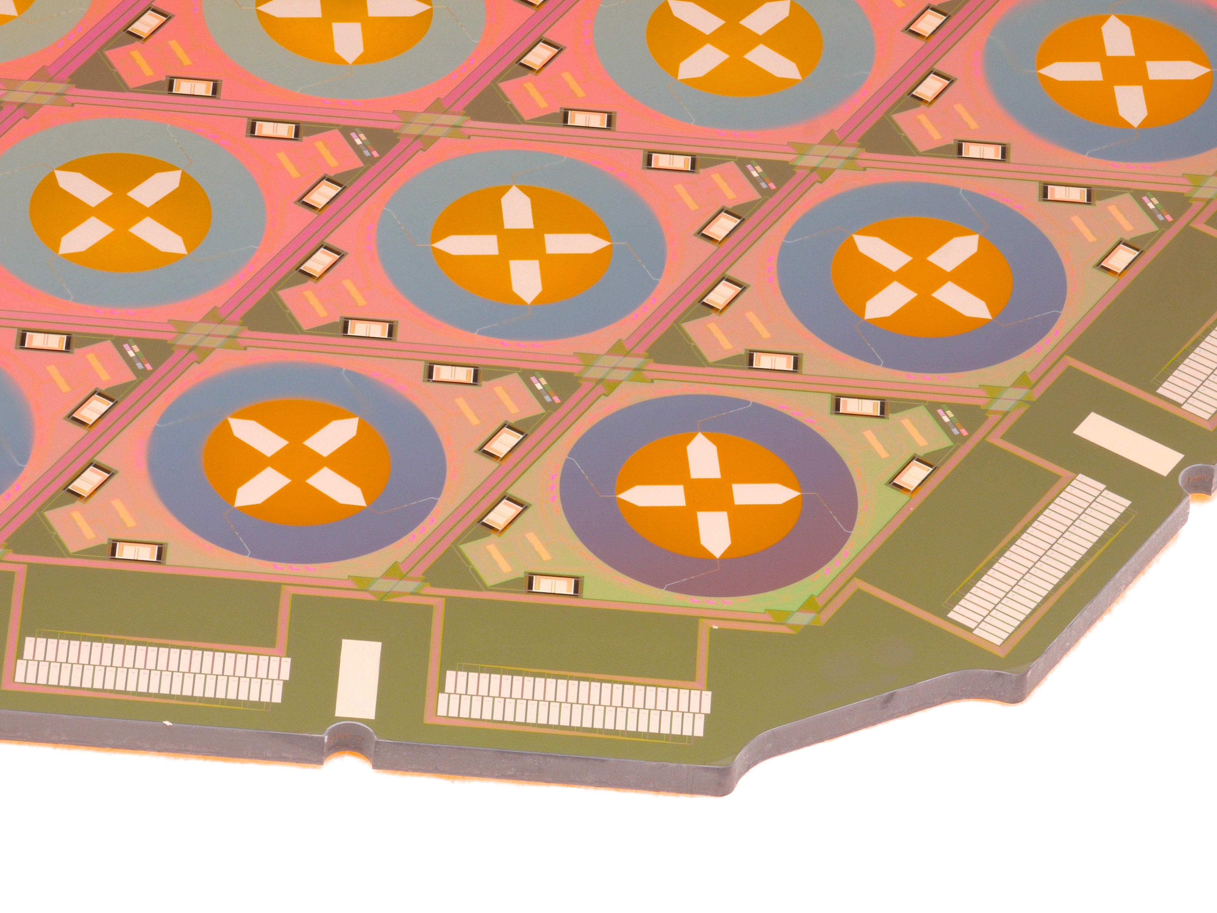 AdvACT sensor array close-up