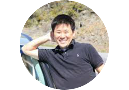 Shin Muramoto, circular headshot