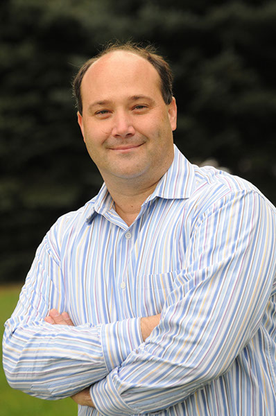 2010 Robert Fairer Award - John Elliott | NIST