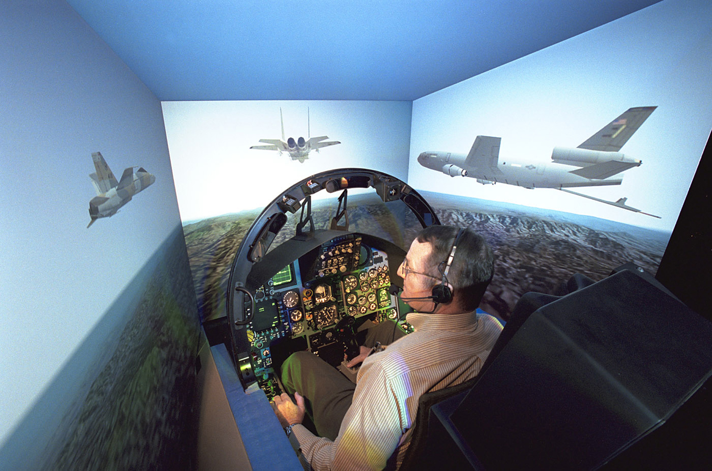 Baldrige National Quality Program; 2003 Recipients; Boeing Aerospace ...