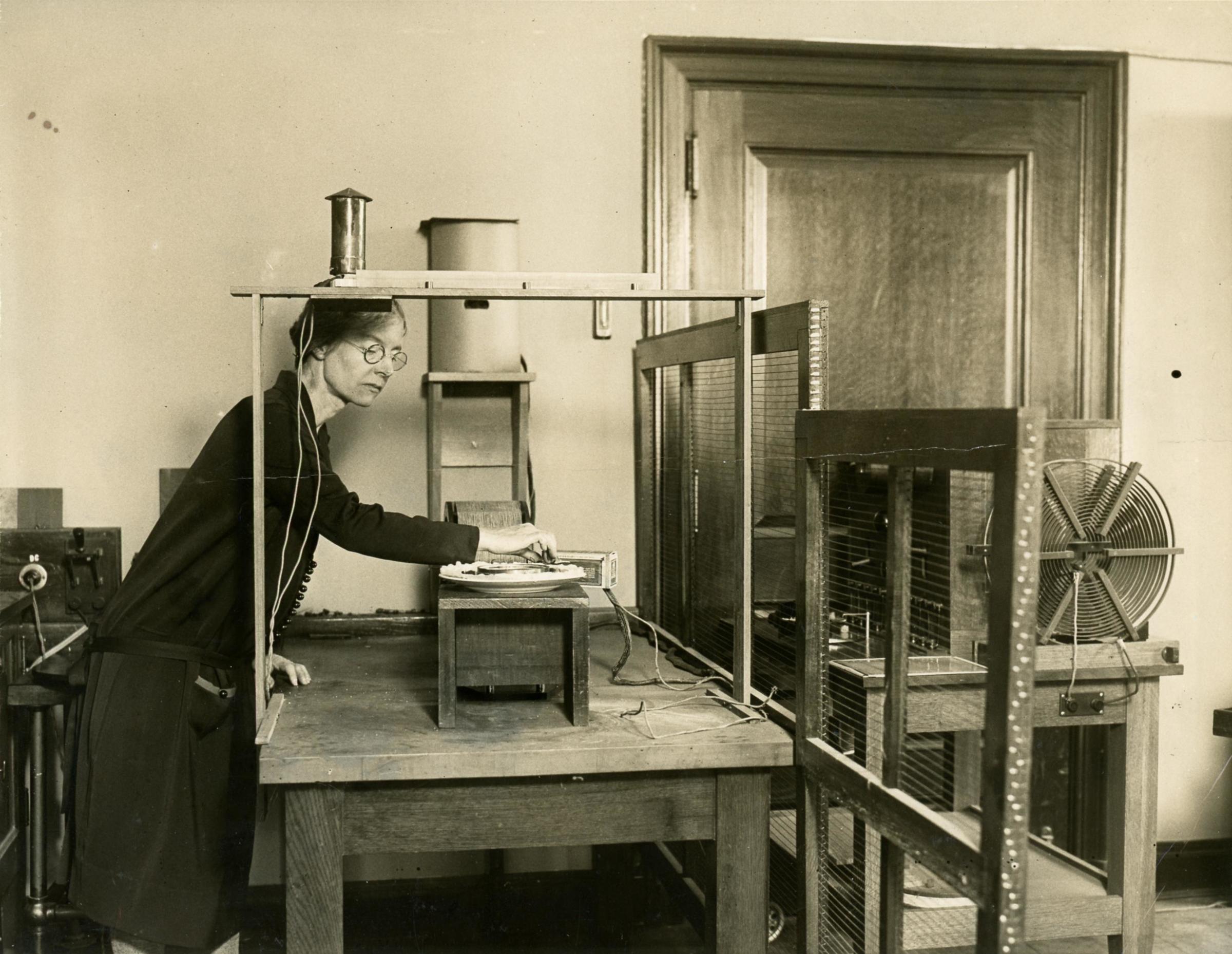 Women’s History Month: NIST’s First Female Ph.D. (Edison was a fan!) | NIST