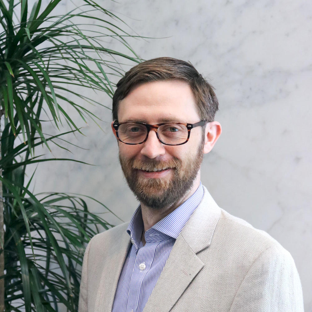 Gary Howarth Headshot