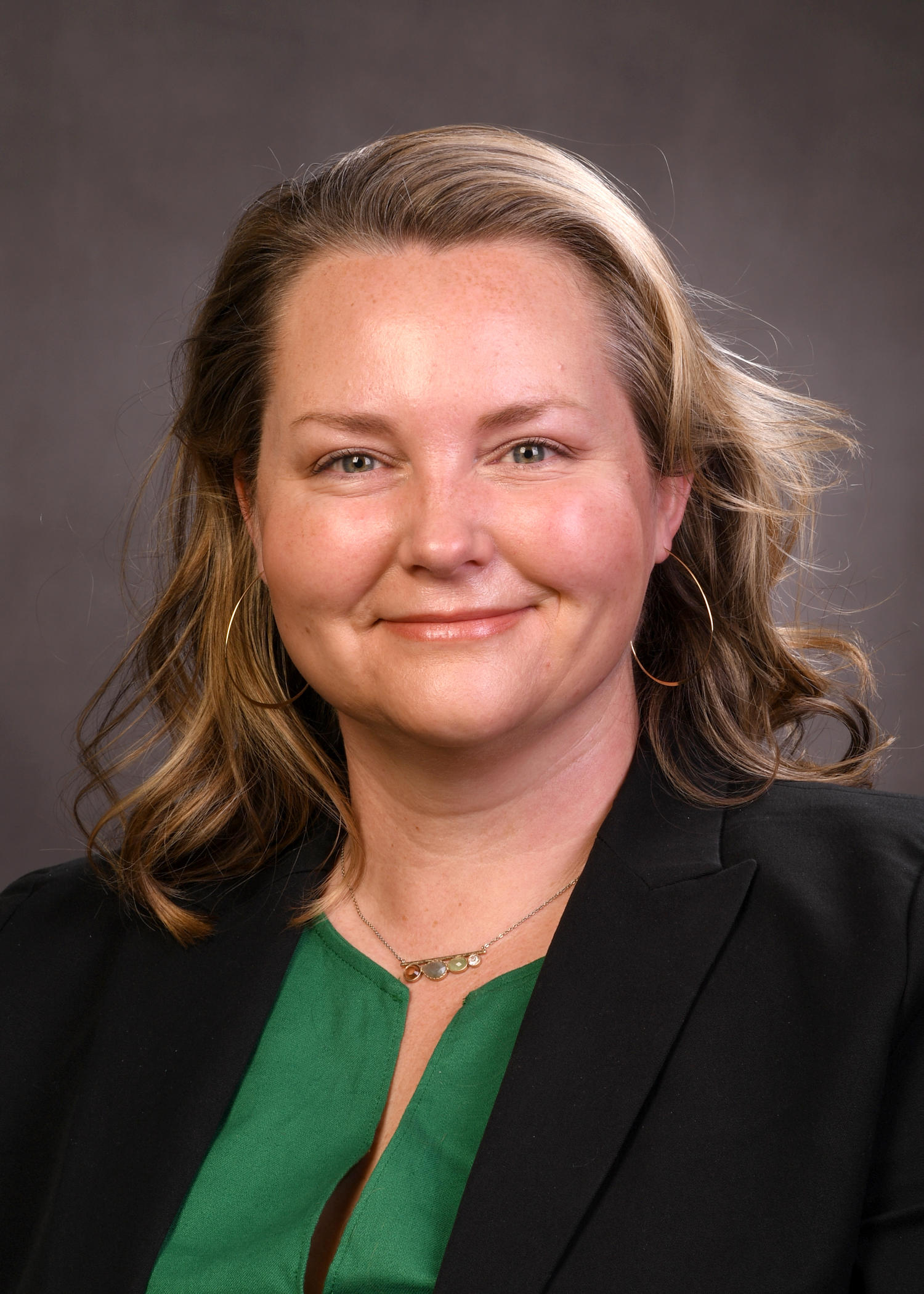 Erin Rushing Headshot