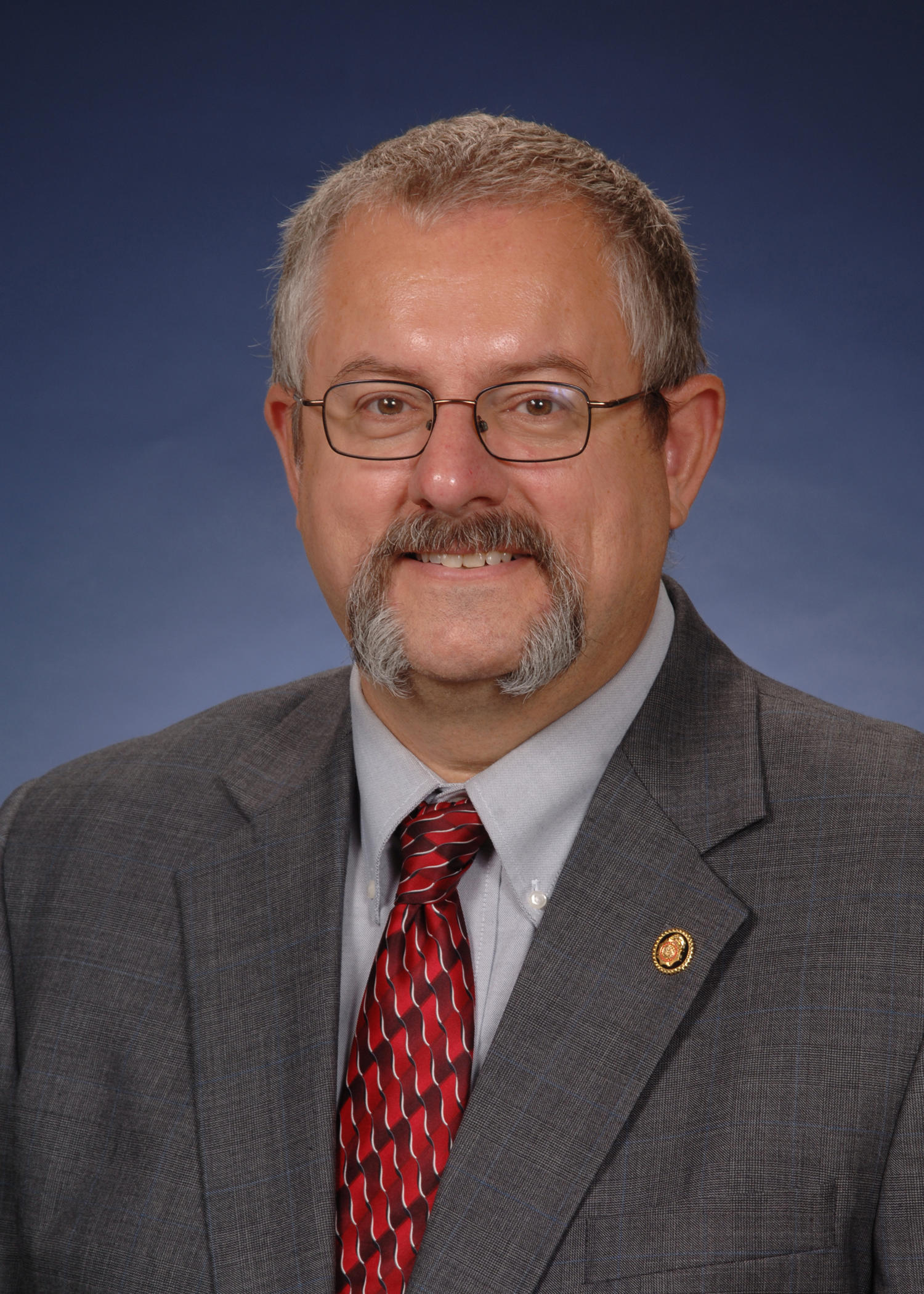 Daniel Madrzykowski portrait